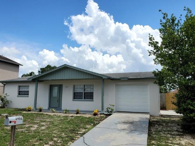 3 BR, 2 BA Apartment 8402 Corney Dr, Port Richey, FL 34668