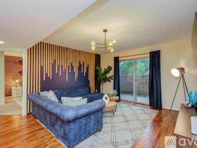 3 BR, 2 BA Apartment 8415 Hearth Dr, Unit 25, Houston, TX 77054