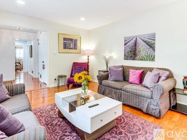 3 BR, 2 BA Apartment 841 Artwood Road Northeast, Unit Oasis II, Atlanta, GA 30307