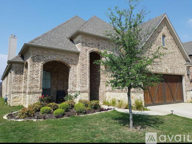 3 BR, 2 BA Apartment 8421 Snow Egret Way, Fort Worth, TX 76118