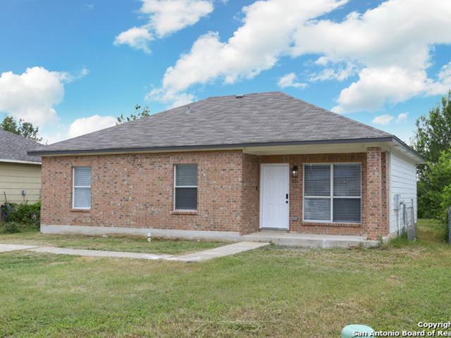 3 BR, 2 BA Apartment 844 South Brownleaf St, San Antonio, TX 78227