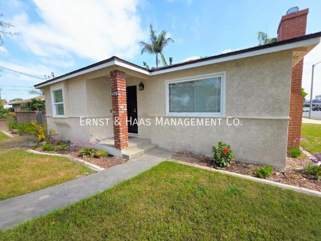 3 BR, 2 BA Apartment 8459 Luxor St Downey, CA 90241