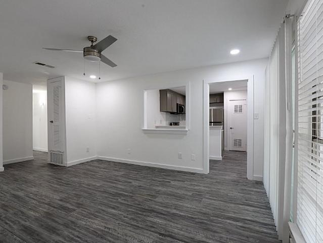 3 BR, 2 BA Apartment 8501 Cameron Road Unit 114, Austin, TX 78754