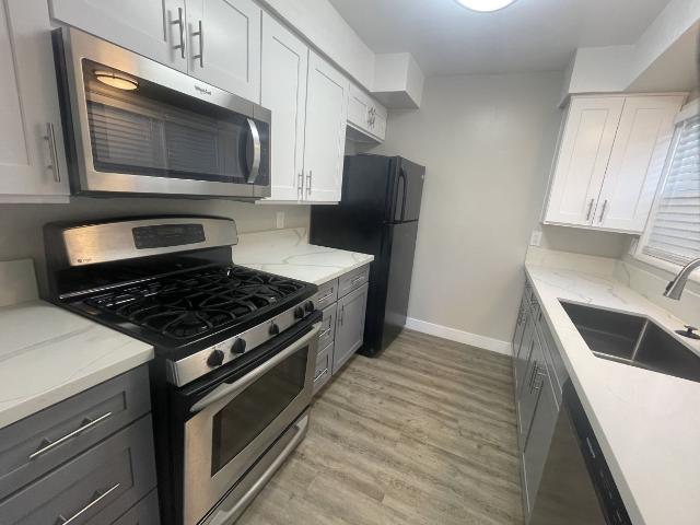 3 BR, 2 BA Apartment 855 West Huntington Drive Unit 865 06, Arcadia, CA 91007