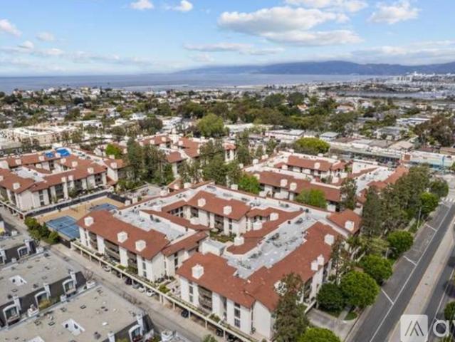 3 BR, 2 BA Apartment 8600 Tuscany Avenue, Unit 424, Playa Del Rey, CA 90293