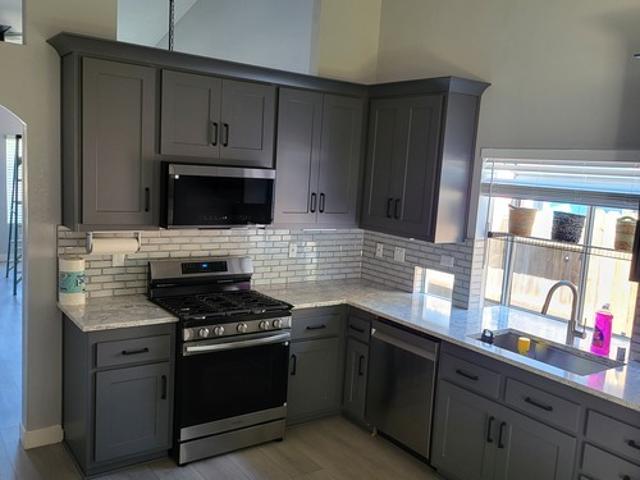 3 BR, 2 BA Apartment 8709 Clay Glen Way, Elk Grove, CA 95758