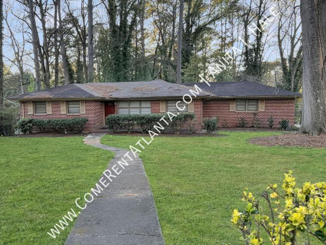 3 BR, 2 BA Apartment 871 Laurelmont Dr SW, Atlanta, GA 30311