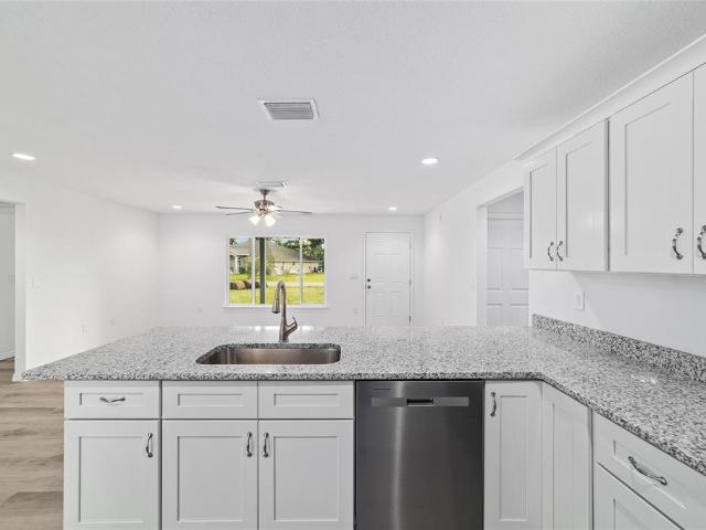 3 BR, 2 BA Apartment 874 Northeast 130th Terrace, Silver Springs, FL 34488