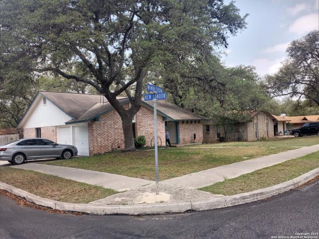 3 BR, 2 BA Apartment 8803 Wimbledon St, San Antonio, TX 78254