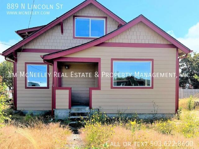 3 BR, 2 BA Apartment 889 N Lincoln St, Seaside, OR 97138