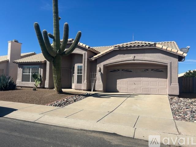 3 BR, 2 BA Apartment 8984 North Clover Way, Tucson, AZ 85743