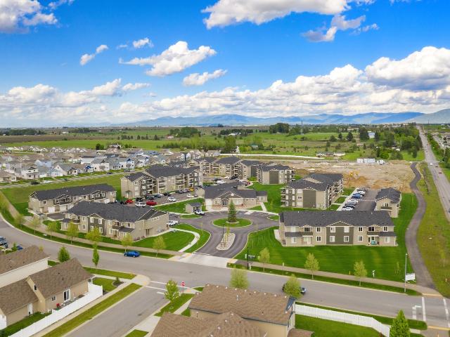 3 BR, 2 BA Apartment 8060 N Crown Pointe Street Unit H H 307, Post Falls, ID 83854