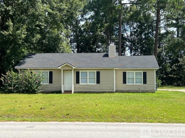 3 BR, 2 BA Apartment 809 Robin Hood Trail, Statesboro, GA 30458
