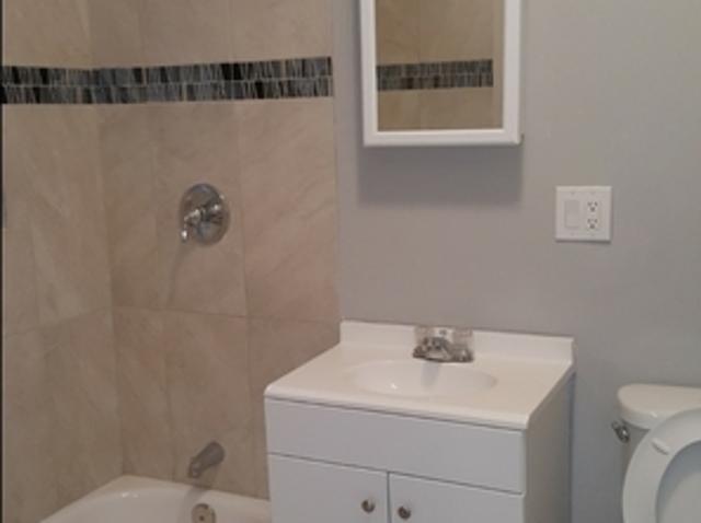 3 BR, 2 BA Apartment 8137 S Phillips Ave, Unit 2S, Chicago, IL 60617