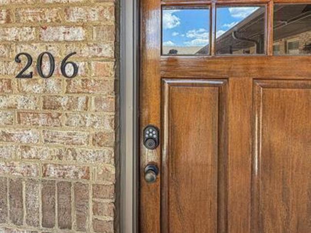 3 BR, 2 BA Apartment 820 12th Avenue Unit, Tuscaloosa, AL 35401