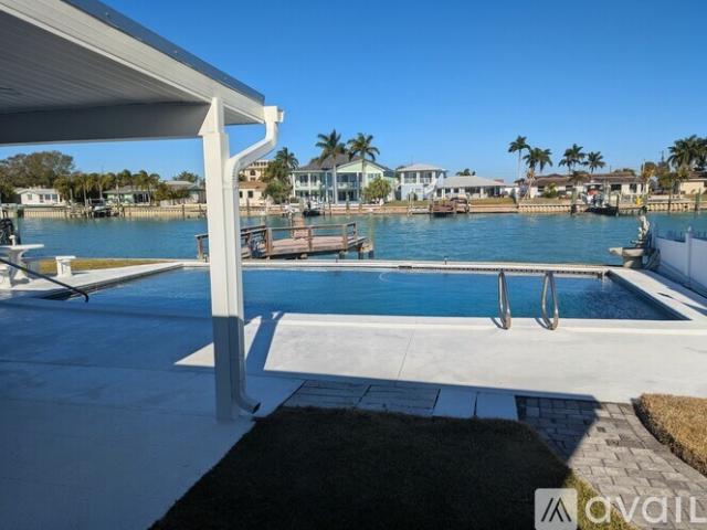 3 BR, 2 BA Apartment 820 Capri Boulevard, Treasure Island, FL 33706