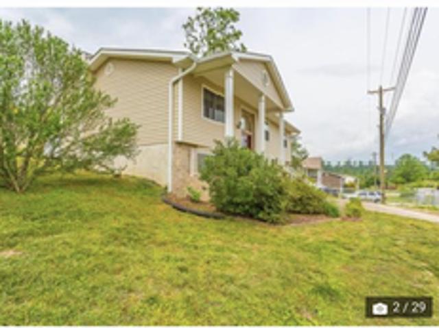 3 BR, 2 BA Apartment 8214 Bill Reed Rd, Ooltewah, TN 37363