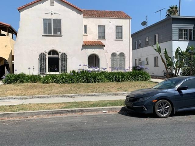 3 BR, 2 BA Apartment 824 South Curson Avenue, Unit 824, Los Angeles, CA 90036