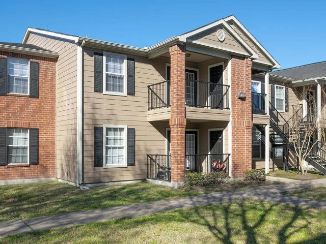 3 BR, 2 BA Apartment 8300 Canyon St Unit 8 824, Houston, TX 77051