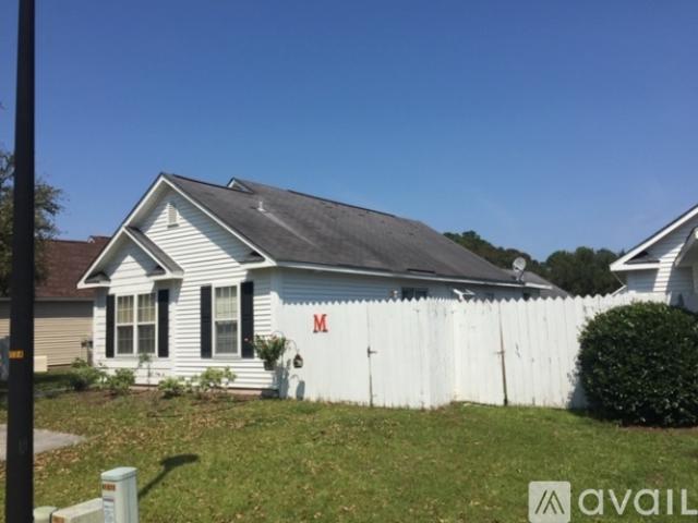 3 BR, 2 BA Apartment 835 Southern Charm Drive, Wilmington, NC 28412