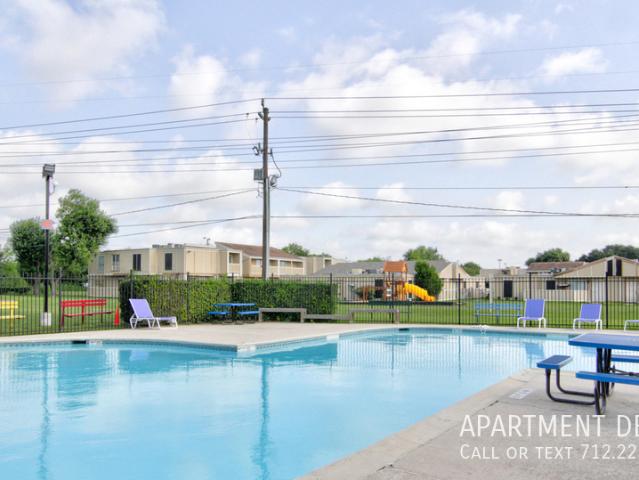 3 BR, 2 BA Apartment 9420 S Dairy Ashford RdÂ, Houston, TX 77099