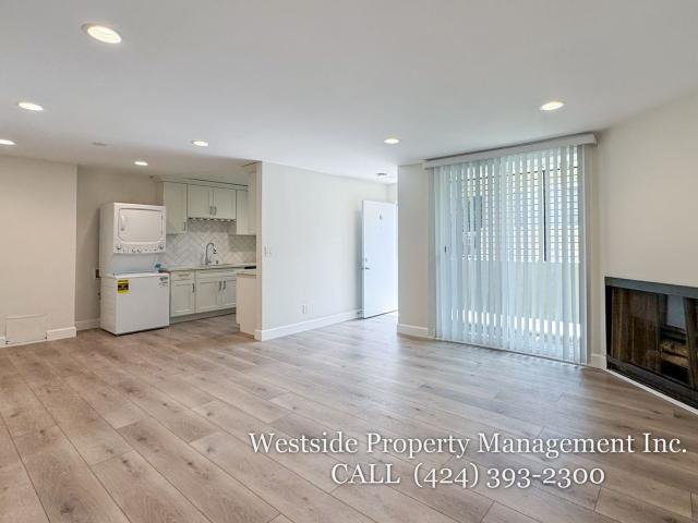 3 BR, 2 BA Apartment 942 7th St Santa Monica, CA 90403