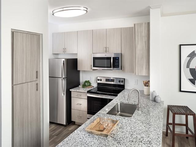 3 BR, 2 BA Apartment 9494 East Redfield Road Unit 131101, Scottsdale, AZ 85260