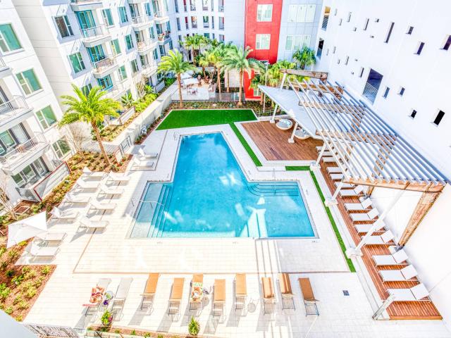 3 BR, 2 BA Apartment 955 N Orlando Ave Unit 410, Maitland, FL 32751