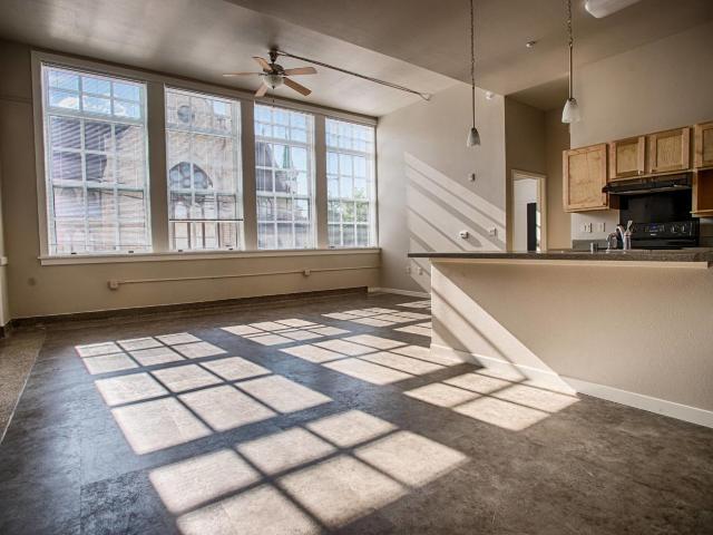 3 BR, 2 BA Apartment 95 E 2nd Street Unit 1 1003, Fond du Lac, WI 54935