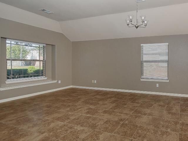 3 BR, 2 BA Apartment 9606 Arched Oak Drive, Houston, TX 77095