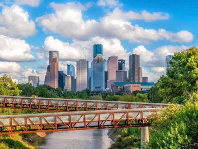 3 BR, 2 BA Apartment 9711 Linkmeadow Lane, Houston, TX 77025