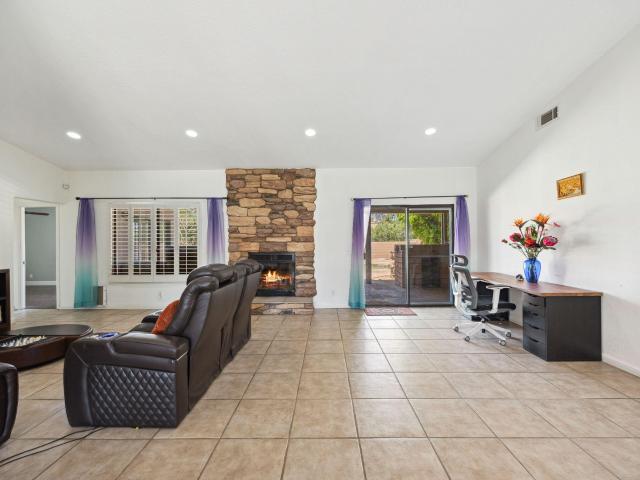 3 BR, 2 BA Apartment 9735 Hoylake Road, Desert Hot Springs, CA 92240