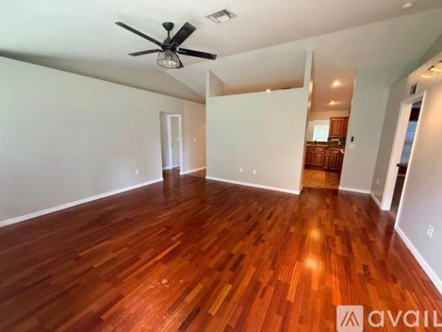 3 BR, 2 BA Apartment 9871 Northeast 78th Lane, Bronson, FL 32621