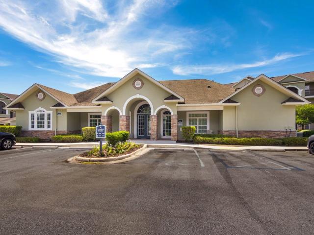 3 BR, 2 BA Apartment 9885 N Loop Rd Unit 3101, Pensacola, FL 32507