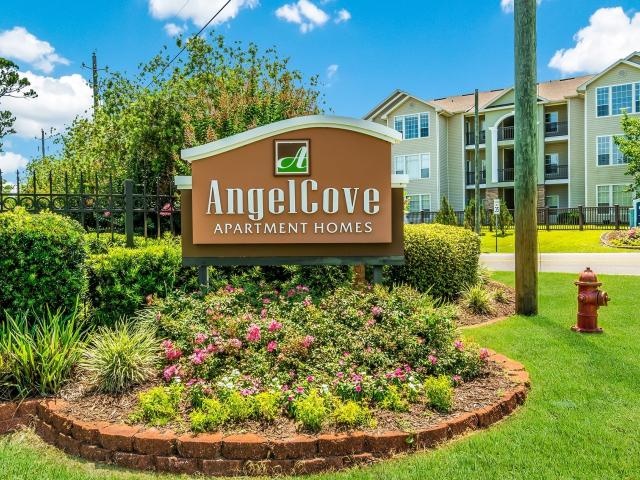 3 BR, 2 BA Apartment 9890 North Loop Road Unit 223, Pensacola, FL 32507