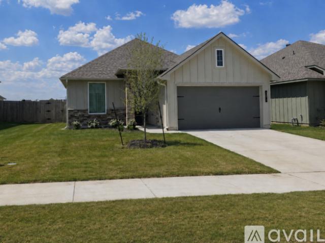 3 BR, 2 BA Apartment 903 James Parker Cir, Killeen, TX 76542