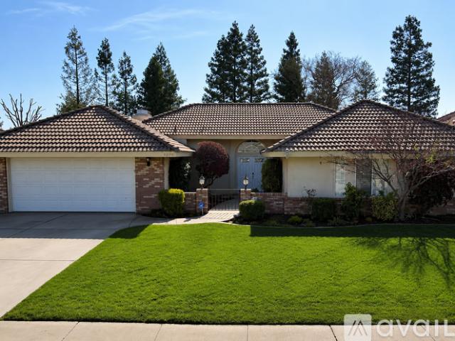 3 BR, 2 BA Apartment 9003 Quail Brook Court, Bakersfield, CA 93312