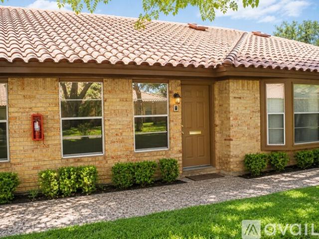 3 BR, 2 BA Apartment 900 E Dallas Ave, Unit 18, McAllen, TX 78501