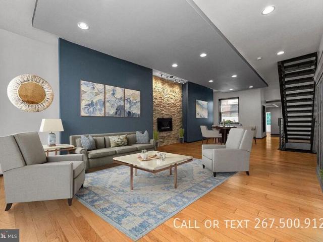 3 BR, 2 BA Apartment 907 N 5th Street, Philadelphia, PA 19123
