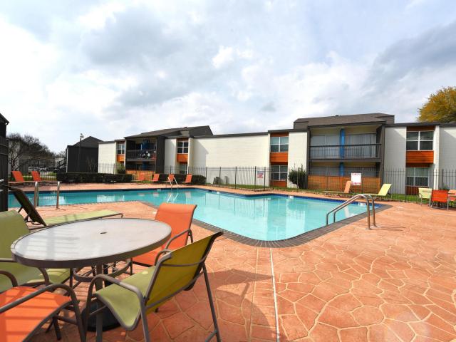 3 BR, 2 BA Apartment 9050 Youree Drive Unit 1600 1607, Shreveport, LA 71115