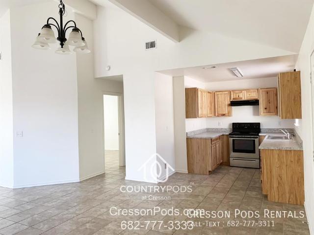 3 BR, 2 BA Apartment 9071 Hines Cir, Cresson, TX 76035