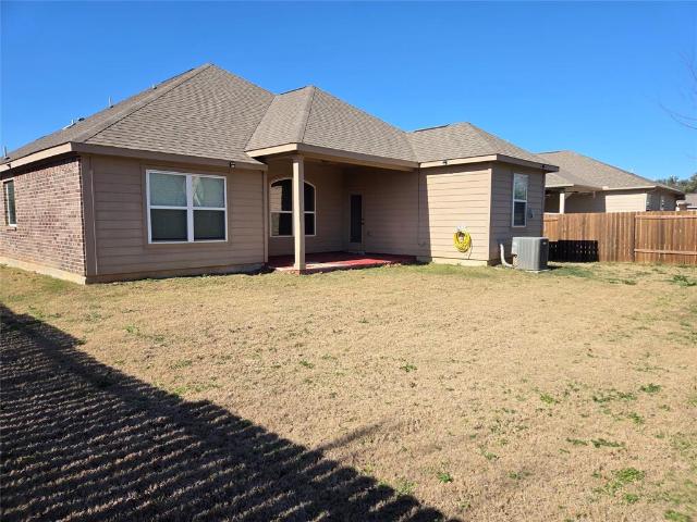 3 BR, 2 BA Apartment 908 Oak Valley Street, Denton, TX 76209