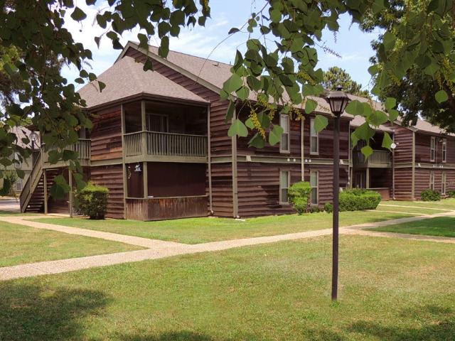3 BR, 2 BA Apartment 9100 Walker Road Unit 6 0621, Shreveport, LA 71118