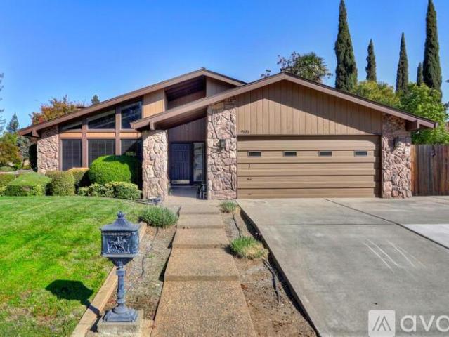 3 BR, 2 BA Apartment 9101 Yount Court, Elk Grove, CA 95624