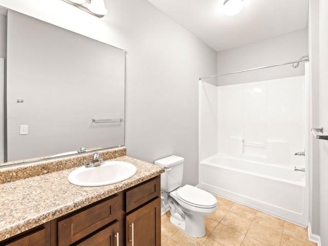 3 BR, 2 BA Apartment 9211 Lawford Way Unit 306, Ooltewah, TN 37363