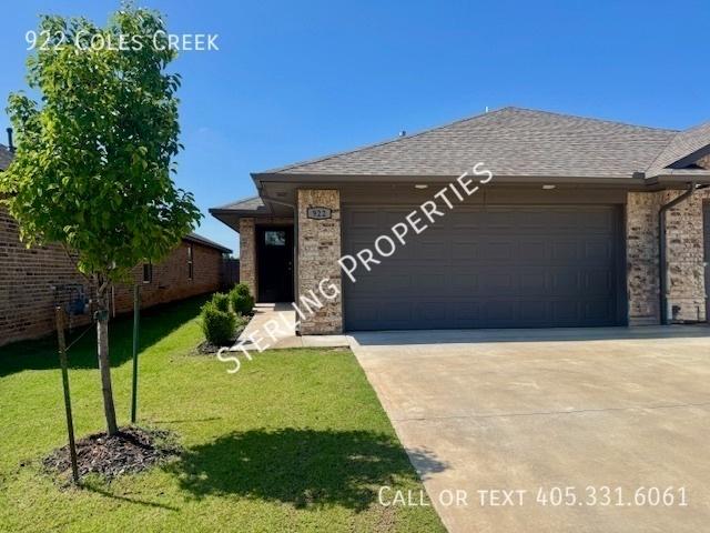 3 BR, 2 BA Apartment 922 Coles Creek, Yukon, OK 73099