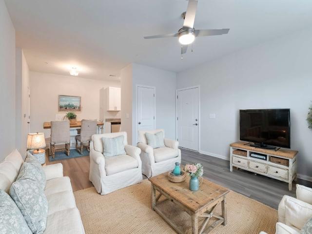 3 BR, 2 BA Apartment 926 East Gilbreath Street Unit 926 926 405, Graham, NC 27253