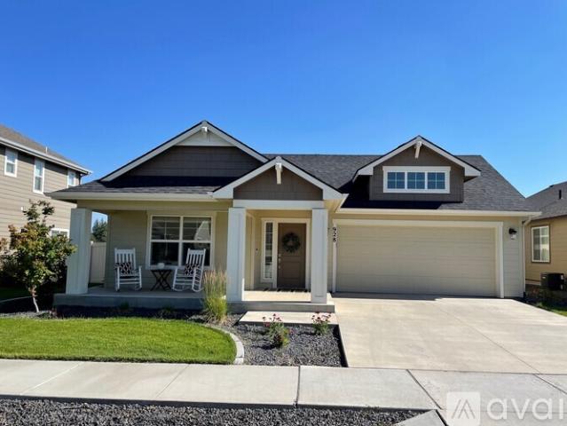 3 BR, 2 BA Apartment 928 East Colbert Road, Colbert, WA 99005