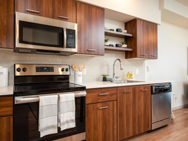 3 BR, 2 BA Apartment 9350 NE Windsor Street Unit 314, Beaverton, OR 97006