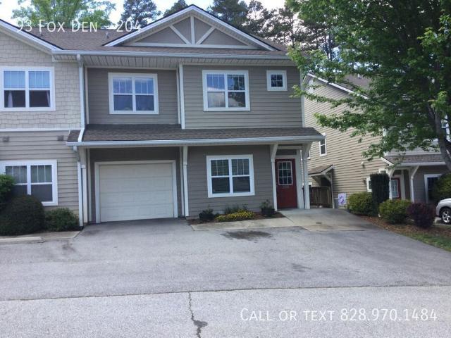 3 BR, 2 BA Apartment 93 Fox Den, Fletcher, NC 28732